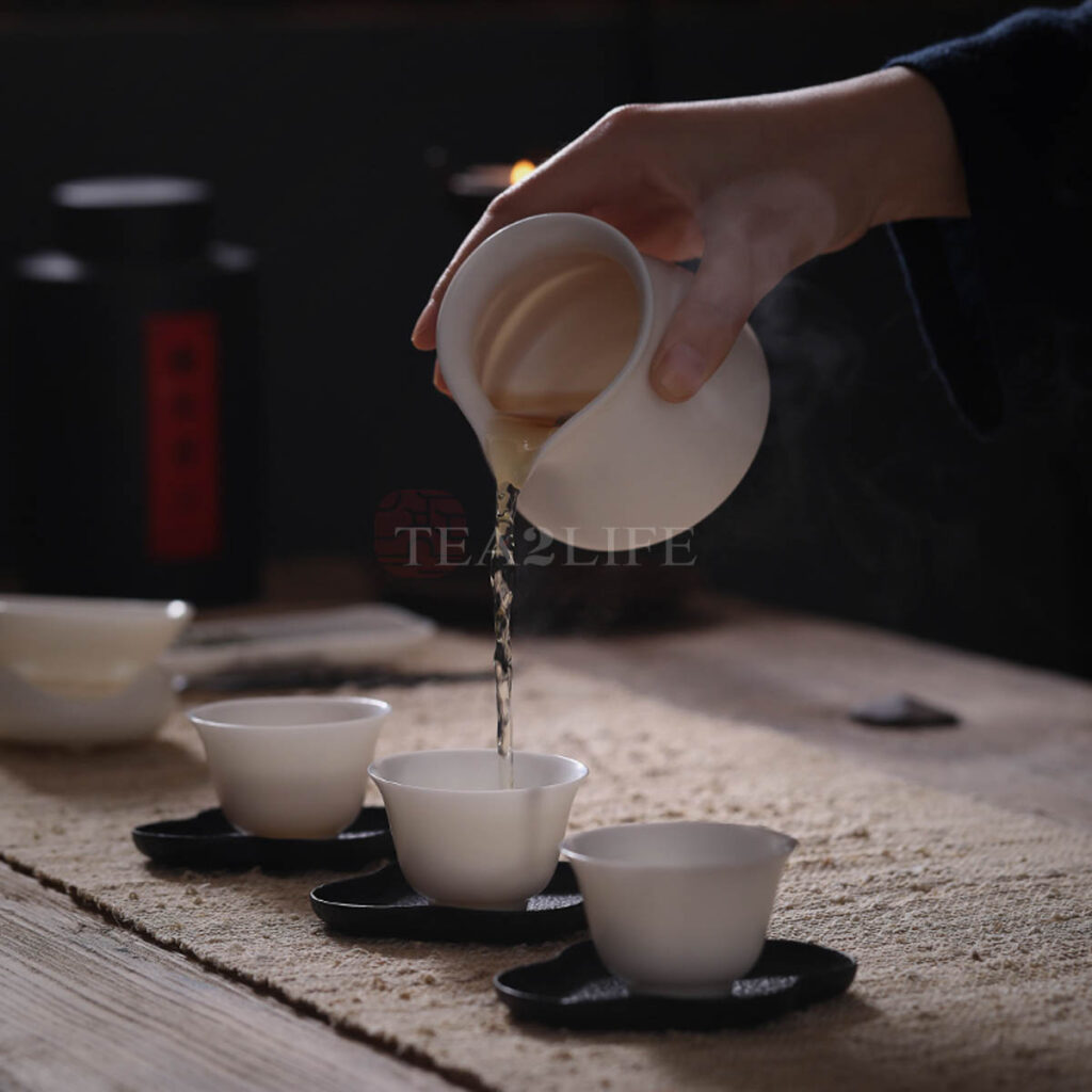 Dehua White Porcelain Kung Fu Fairness Cup - Tea2Life